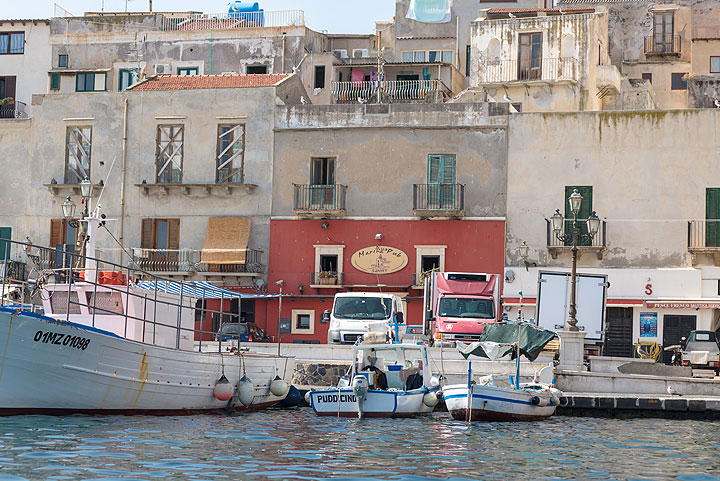 Lipari volcano photos - stock imagery, tour photos, eruptions, landscape