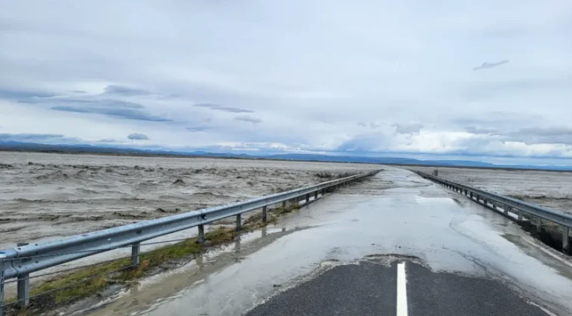 Katla volcano (Iceland): Ring Road reopens following glacial floods ...